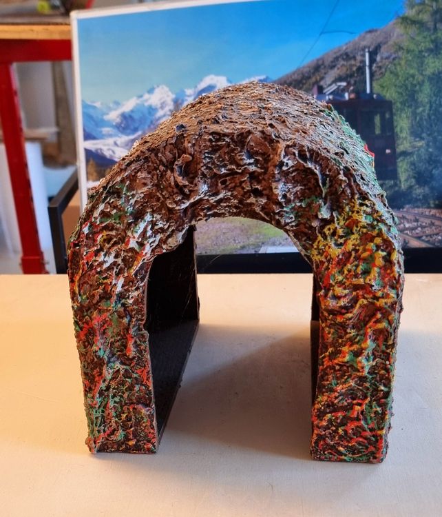 Tunnel Spur 0 (Neu (gemäss Beschreibung)) in Zwingen für CHF 5.5 – mit ...