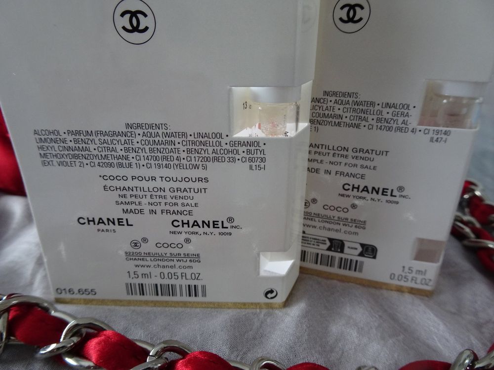 2 CHANEL PARFUM SAMPLES COCO MADEMOISELLE & RED SATIN BAGGY (Gebraucht ...