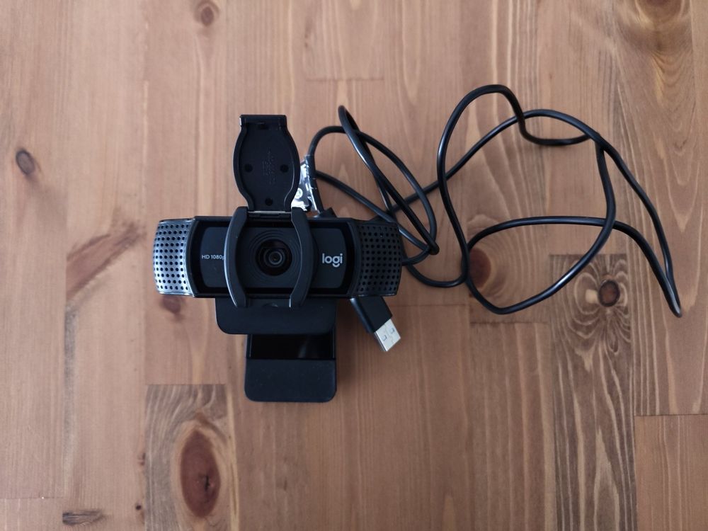 Logitech C920s PRO Full HD Webcam with Privacy Shutter | Kaufen auf Ricardo