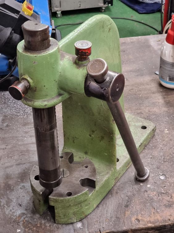 Handpresse (Gebraucht) in Allschwil für CHF 186 – nur Abholung auf ...