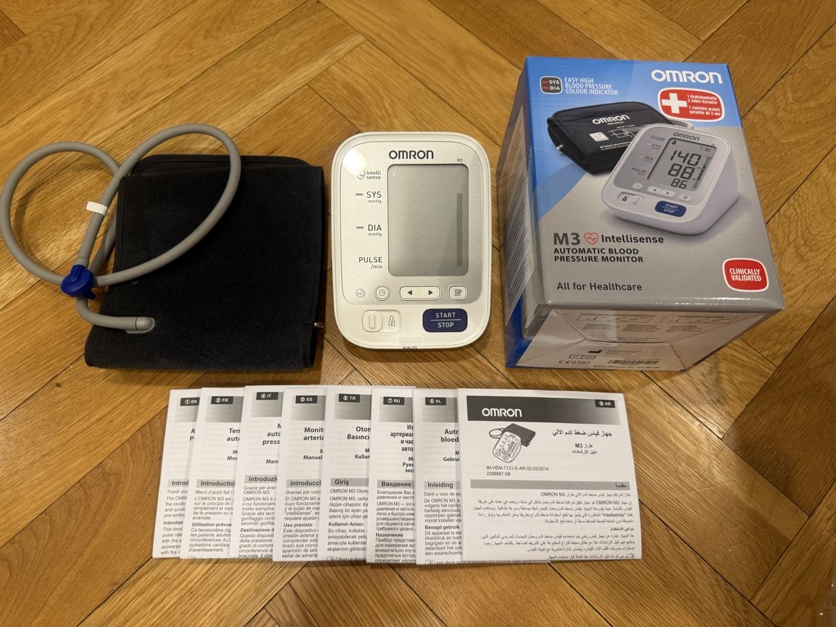 Omron M3 Blutdruckmessgerät - Wie neu, Top Zustand! (Gebraucht) in ...