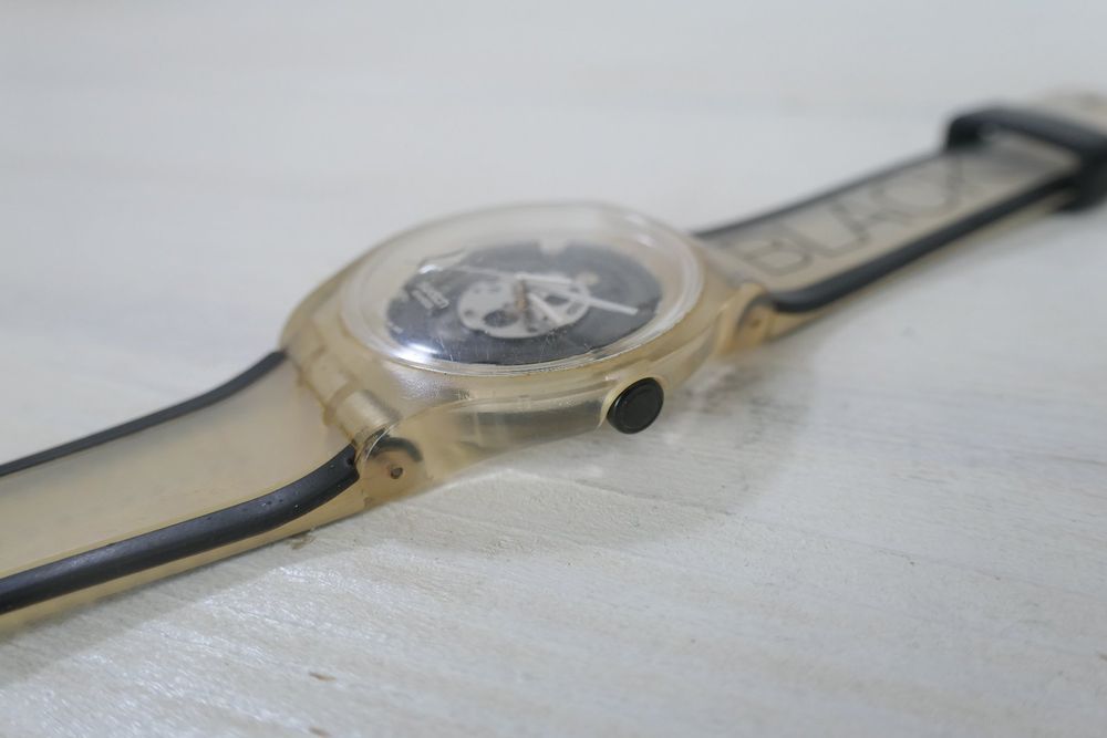 Swatch Jelly "BLACK VIBRATION" SUJK105, neue Batterie | Kaufen auf Ricardo