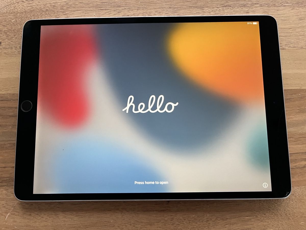 Apple iPad Pro 10.5", 256 GB, Wi-Fi, Space G (Gebraucht) in Zürich für ...