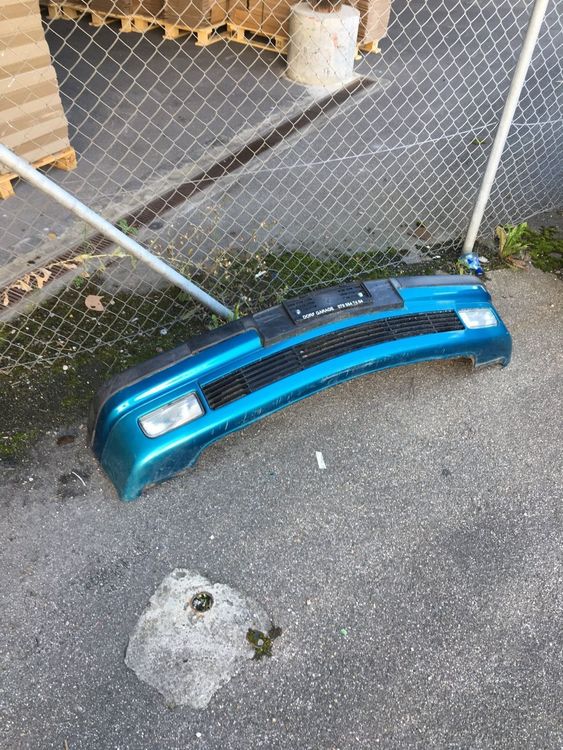 BMW e36 Compact Stossstange vorne (D'occasion) à Basel pour CHF 60 ...