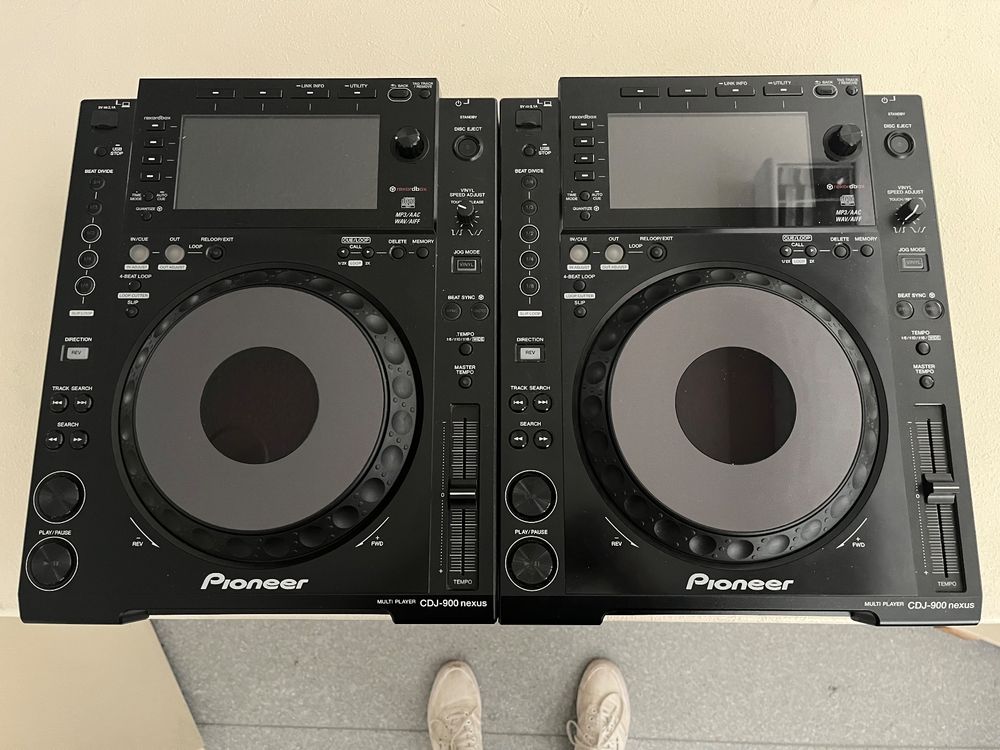 Pioneer CDJ 900 Nexus (2Stk.) (Gebraucht) in Tübach für CHF 2299 – mit Lieferung auf Ricardo kaufen