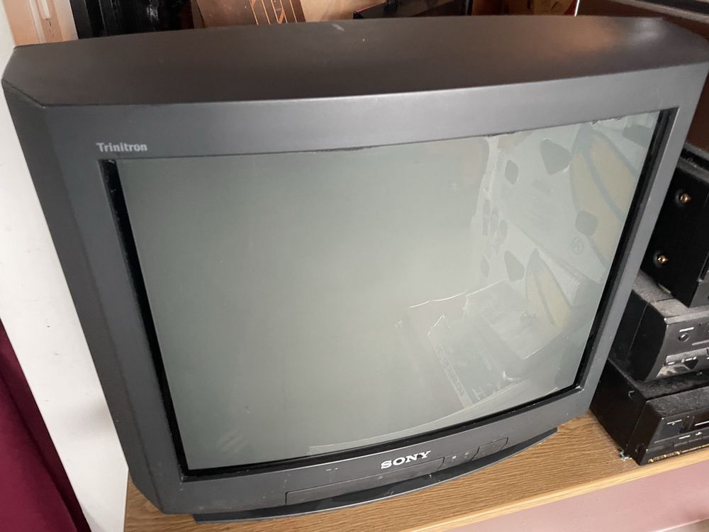 Ancien Téléviseur Sony Trinitron KV-21X5D (D'occasion) à Vallamand pour ...