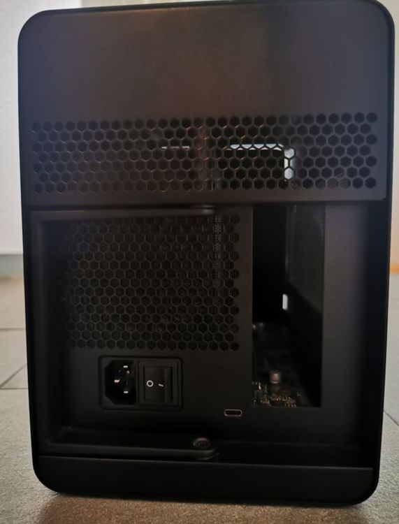 Razer Core X | Kaufen auf Ricardo