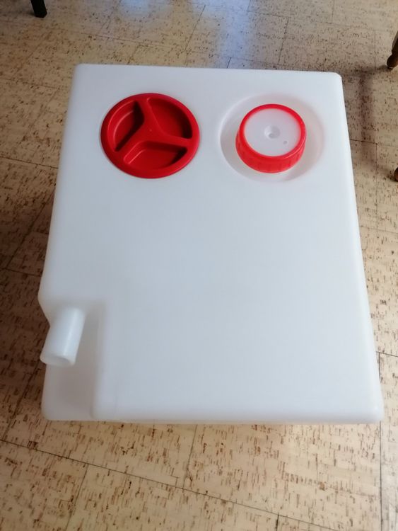 Wassertank 50l EV1111 (Neu (gemäss Beschreibung)) in für CHF 39 – nur ...