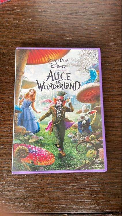 Alice im Wunderland DVD - Ein Film von Tim Burton (Gebraucht) in Luzern ...