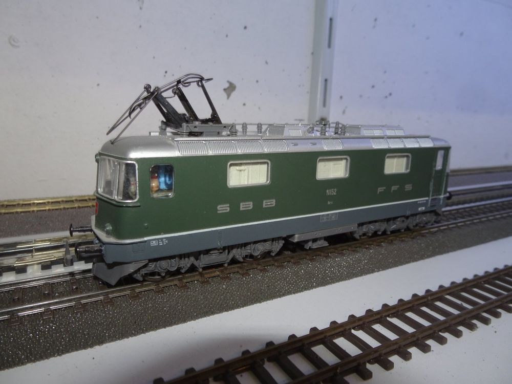 Lima Lokomotive SBB 11152 Re 4/4 HO Defekt (Defekt) in Emmenbrücke für CHF 19.9 – mit Lieferung ...