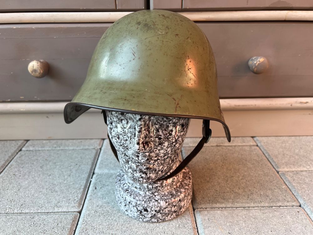 Stahlhelm M1918 grün Schweizer Armee (21/730) (Gebraucht) in ...