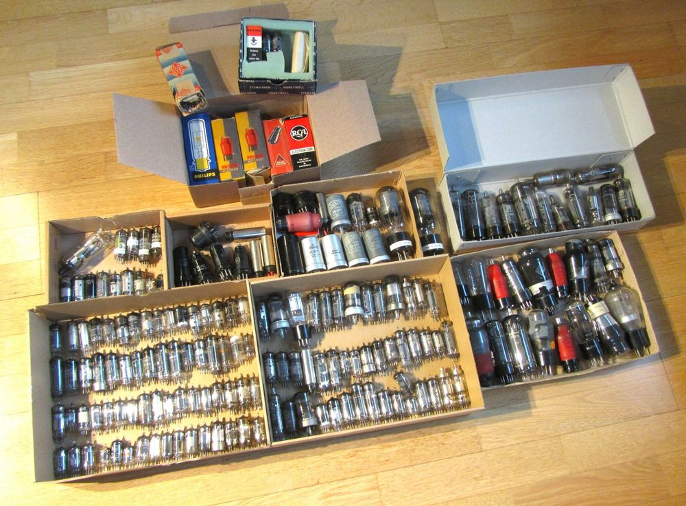 grosses Lot Radio - Röhren (Defekt) in Seengen für CHF 71 – mit ...