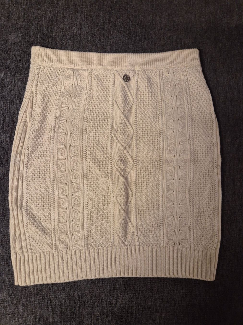 Guess Strickrock, Minirock, Gr. M, Top Zustand (Gebraucht) in Zweidlen ...