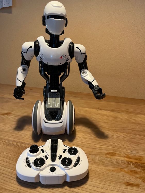 Silverlit O.P. One Roboter (Gebraucht) in für CHF 12.5 – mit Lieferung ...