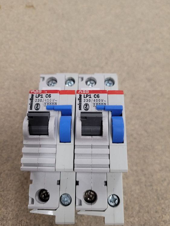 2 Stück Sicherungen ABB LP1 C6 (Gebraucht) in Vitznau für CHF 7.9 – mit Lieferung auf Ricardo kaufen