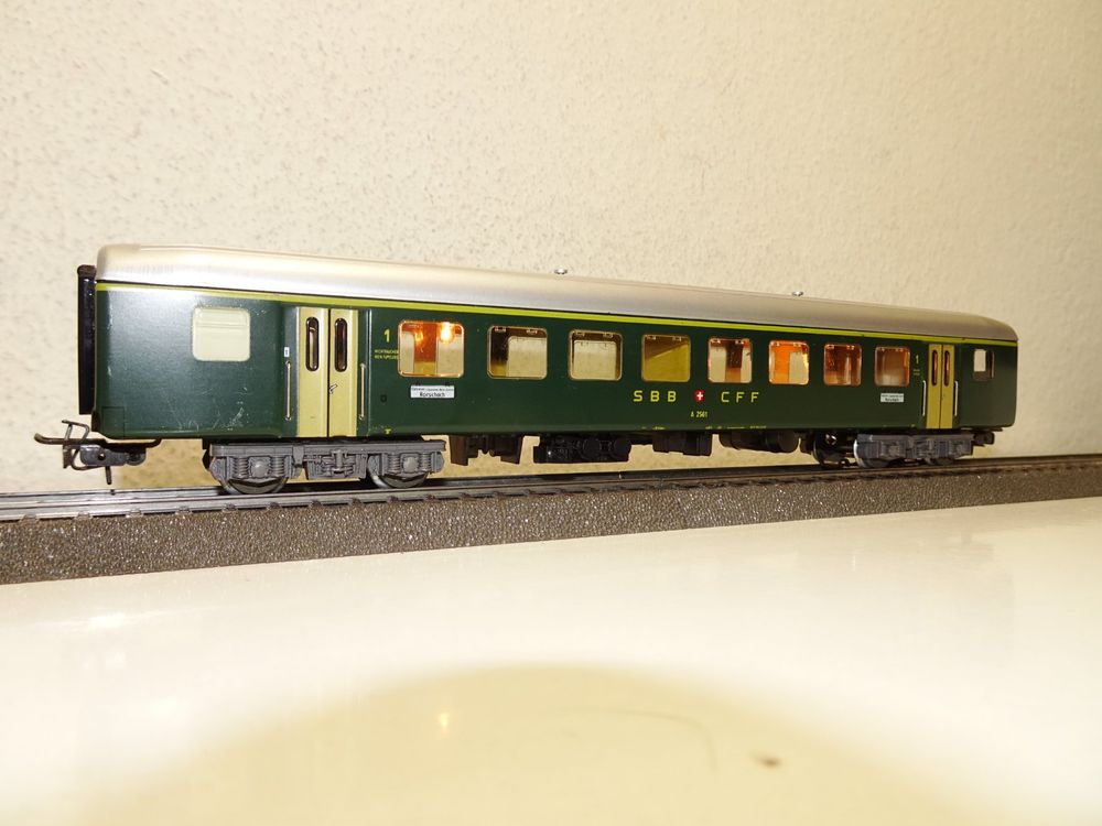 Märklin Personenwagen SBB 1.Kl. A2561 Innenbeleuchtung HO (2 (Gebraucht) in Luzern für CHF 13.9 ...