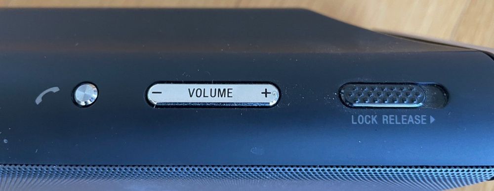 Sony SRS btx-300 Bluetooth Lautsprecher (Gebraucht) in Zürich für CHF ...