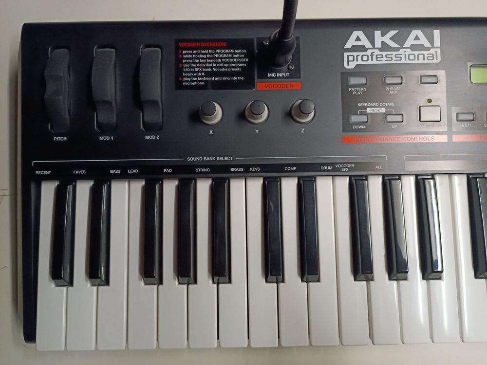 Reduziert!!! 🥳 AKAI Miniak virtual analog Synthesizer (Gebraucht) in ...