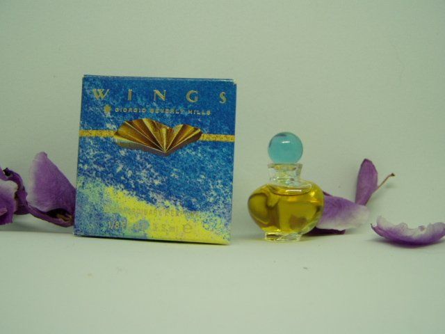 parfum miniature wings / giorgio beverly hills (Gebraucht) in Collombey ...