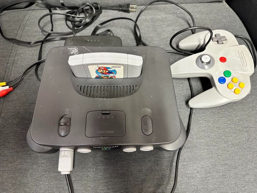 Console Nintendo 64 Jap + Super Mario 64 (Gebraucht) in Giubiasco für ...