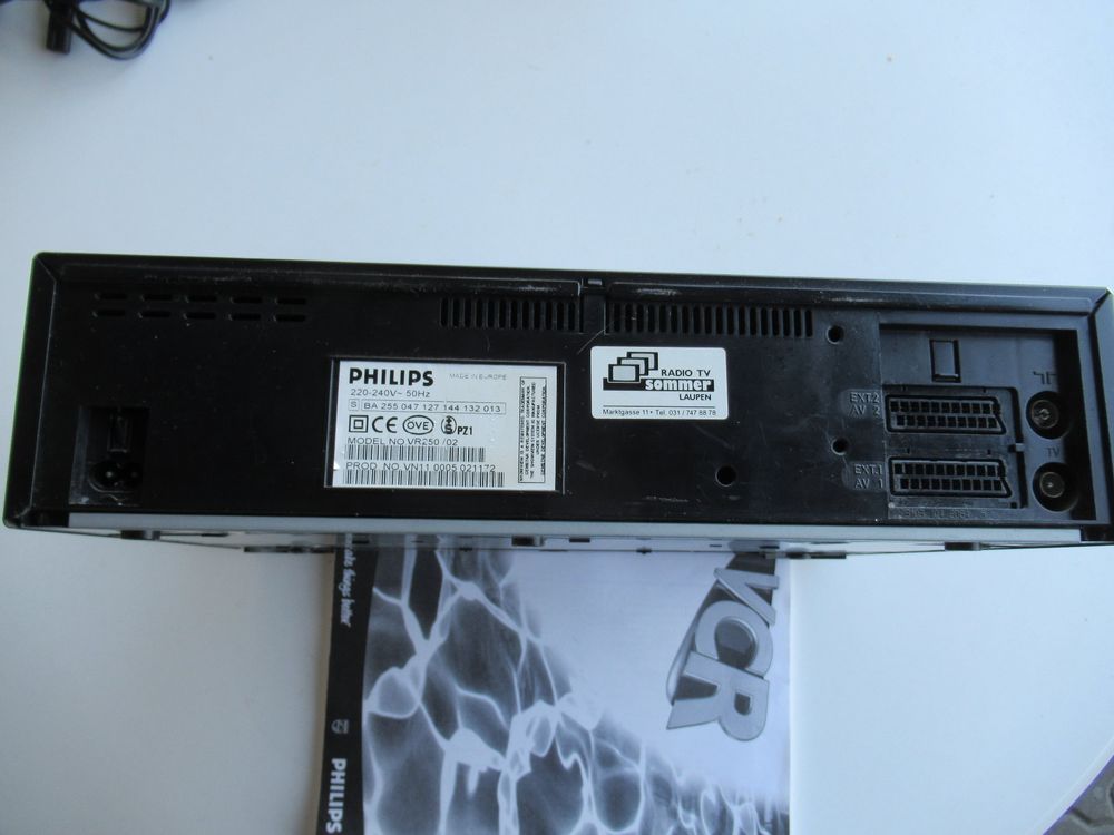 Videorecorder VHS Philips VR 250 mit 5 Videokassetten (Gebraucht) in ...