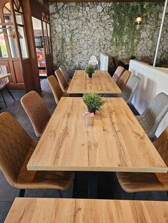 Mobel Schick Restaurant