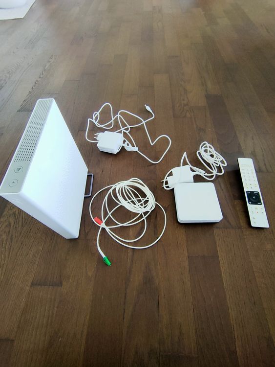 Swisscom İnternet Box 4 und TV-Box | Kaufen auf Ricardo