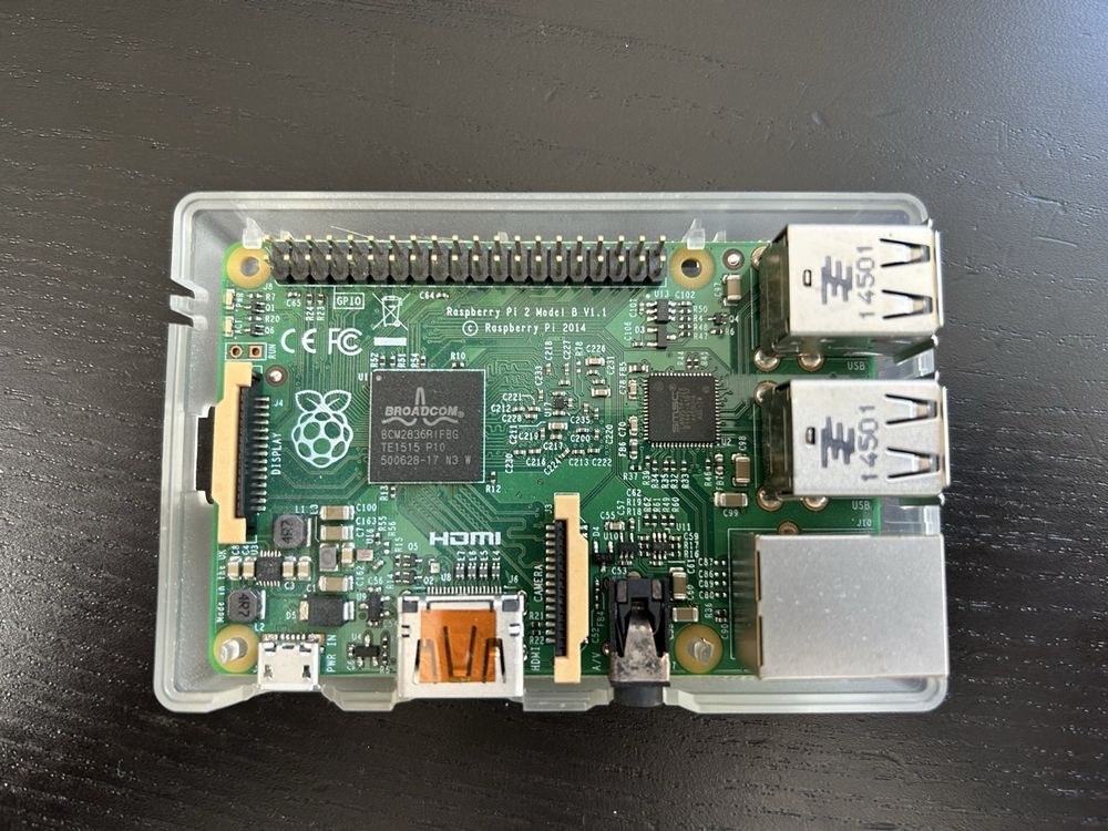 Raspberry Pi 2 Model B inkl. Gehäuse - Ideal für Bastler! (Gebraucht ...