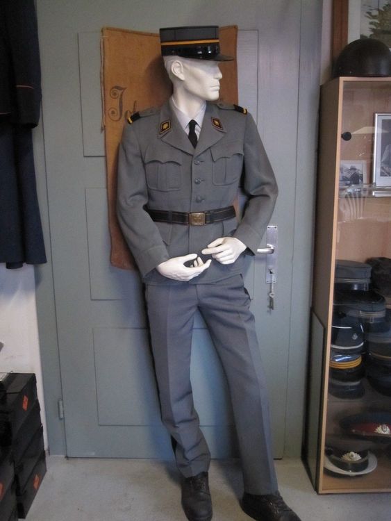 Uniform Major im Generalstab (Gebraucht) in Worb für CHF 100 – mit ...