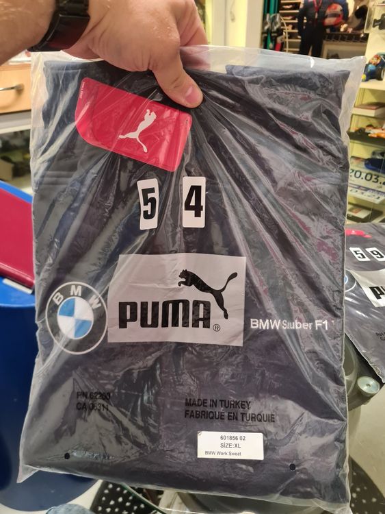 BMW Sauber F1 Team Pulli (Neu und originalverpackt) in Wetzikon ZH für ...