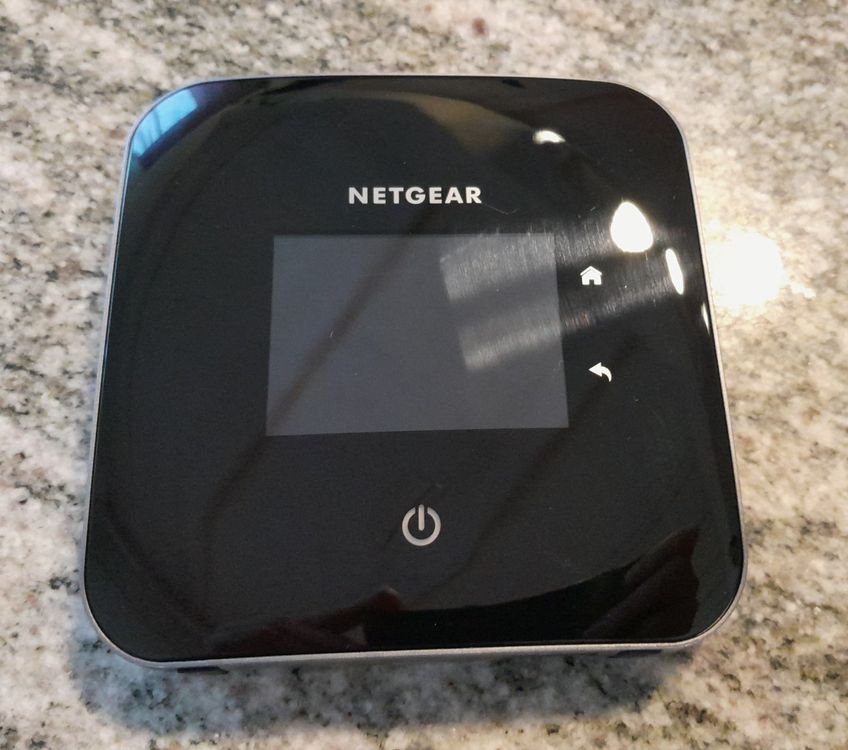 4G LTE Advanced Mobile Router (MR2100) Nighthawk M2 (Gebraucht) in ...