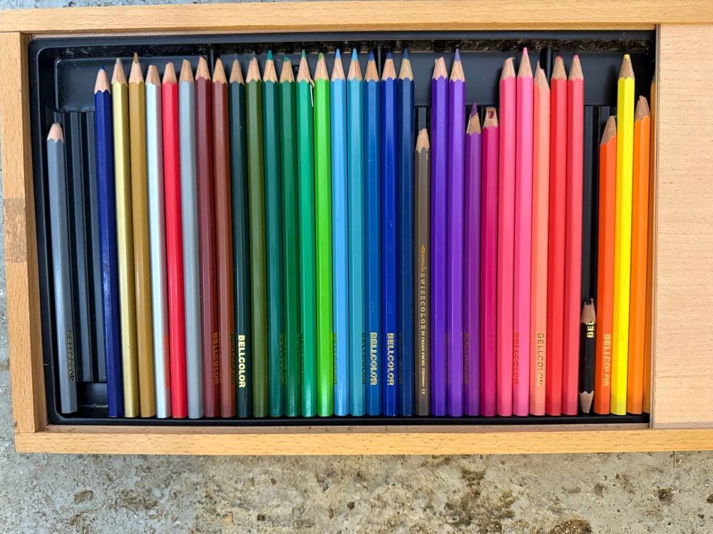 Bellcolor Farbstift-Set, Holzbox, R 1106 (Gebraucht) in Roggwil BE für CHF 2 – nur Abholung auf ...