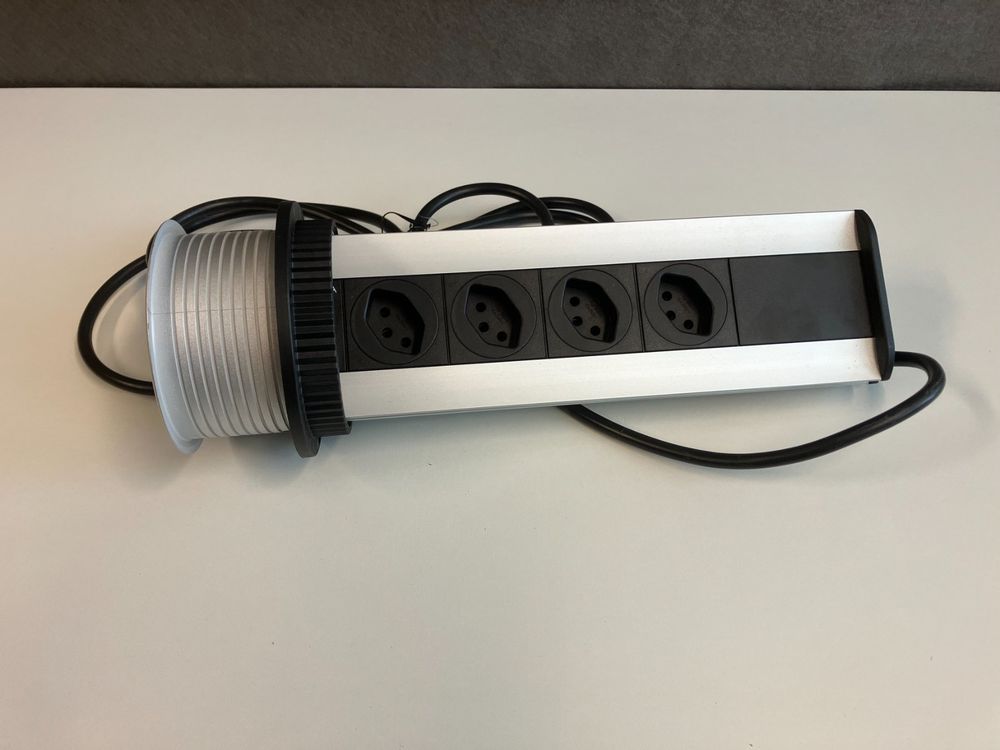 EVOLine Tischeinbauleiste 4xT13/Locheinbau NEU ab 1.- (Neu und originalverpackt) in Krinau für ...