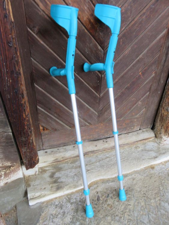 1 PAAR GEHILFEN BELASTBAR BIS 120 KG (Gebraucht) in für CHF 19 – mit ...