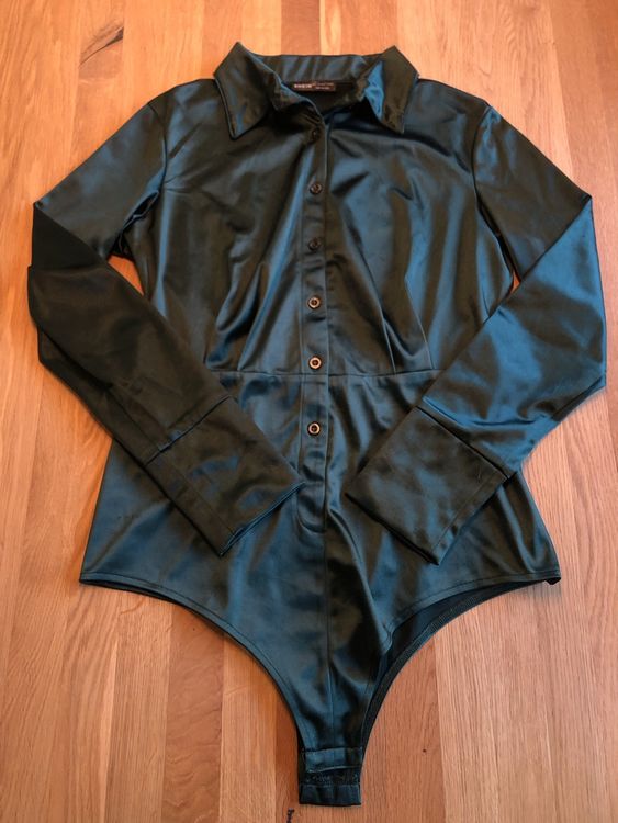 Bodysuit Body Bluse grün satin (Gebraucht) in Heitenried für CHF 6 ...