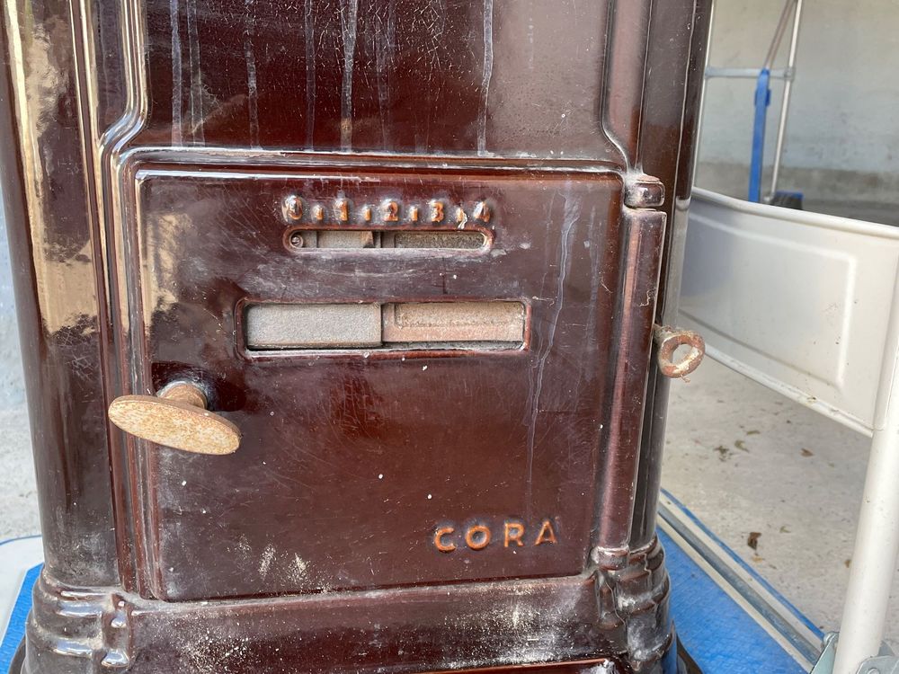 Ofen Kanonenofen Cora Email braun antik für Holz (Gebraucht) in Spiez ...