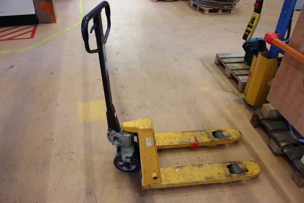 Handhubwagen ( Lot 252) Standort 5605 Dottikon (Gebraucht) in Bäriswil ...