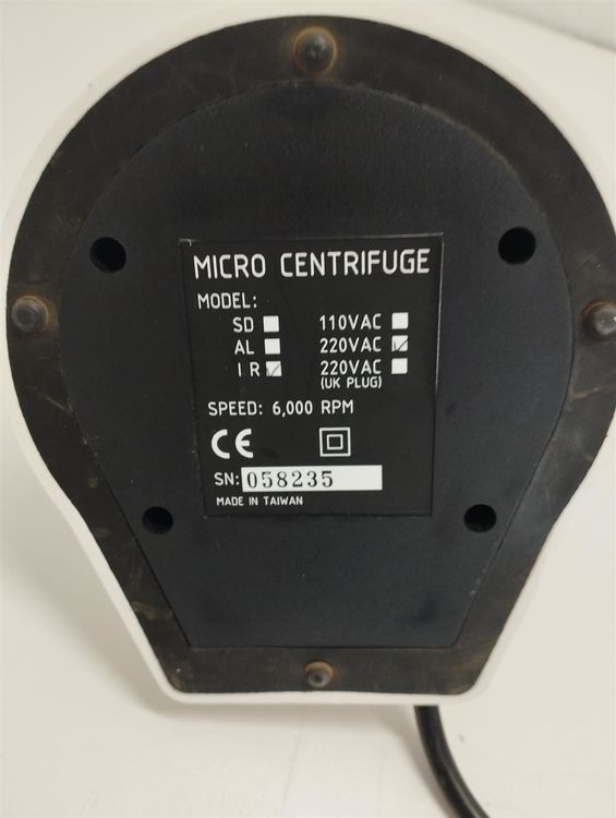 Carl Roth Micro Centrifuge (Gebraucht) in Niederdorf für CHF 50 – mit ...