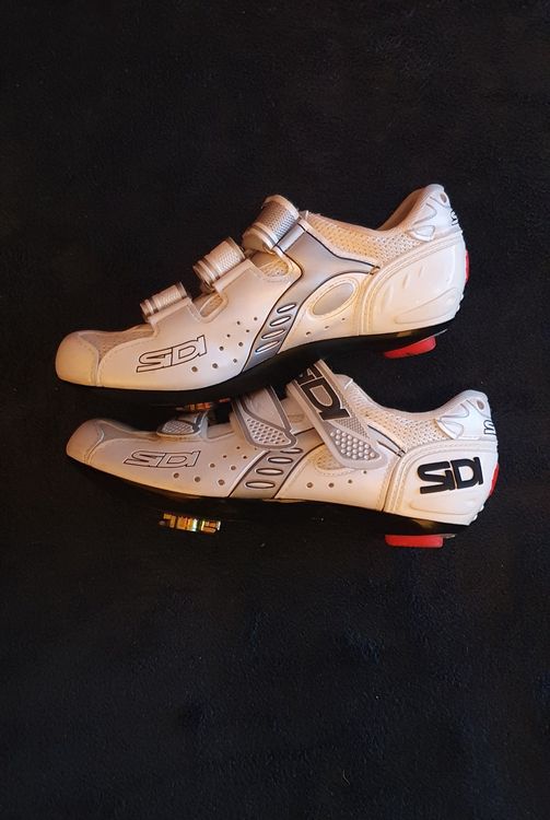 Chaussures Sidi 38W + Cleats Shimano (Gebraucht) in Servion für CHF 33 ...
