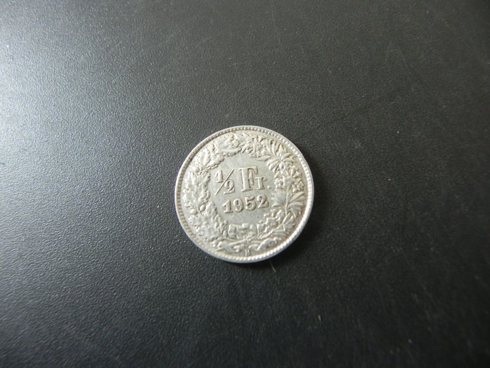 Schweiz 50 Rappen 1952 B Silber (Gebraucht) in Biel/Bienne für CHF 1.6 – mit Lieferung auf ...