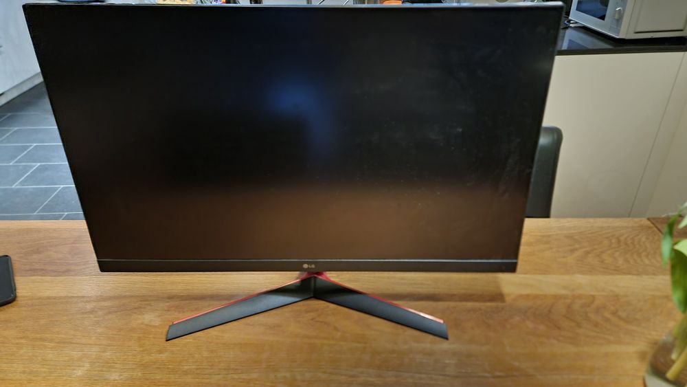 LG Ultragear 32GN600 Gaming Monitor | Kaufen auf Ricardo