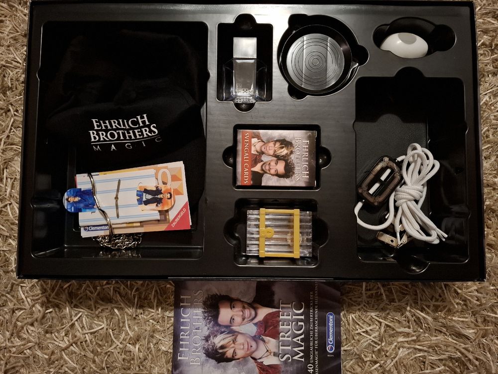 Ehrlich Brothers Street Magic Zauberkasten, komplett! (Top) (Gebraucht) in Cham für CHF 25 – mit ...