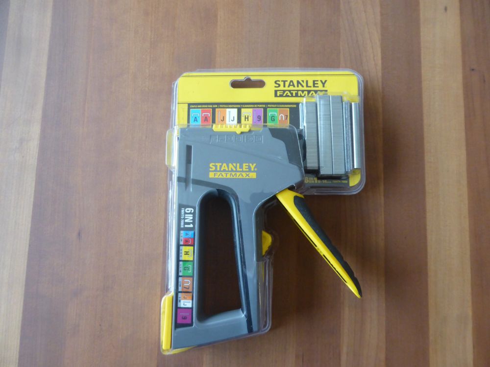 Hand-Tacker Stanley Fatmax (Neu und originalverpackt) in Rheinfelden ...