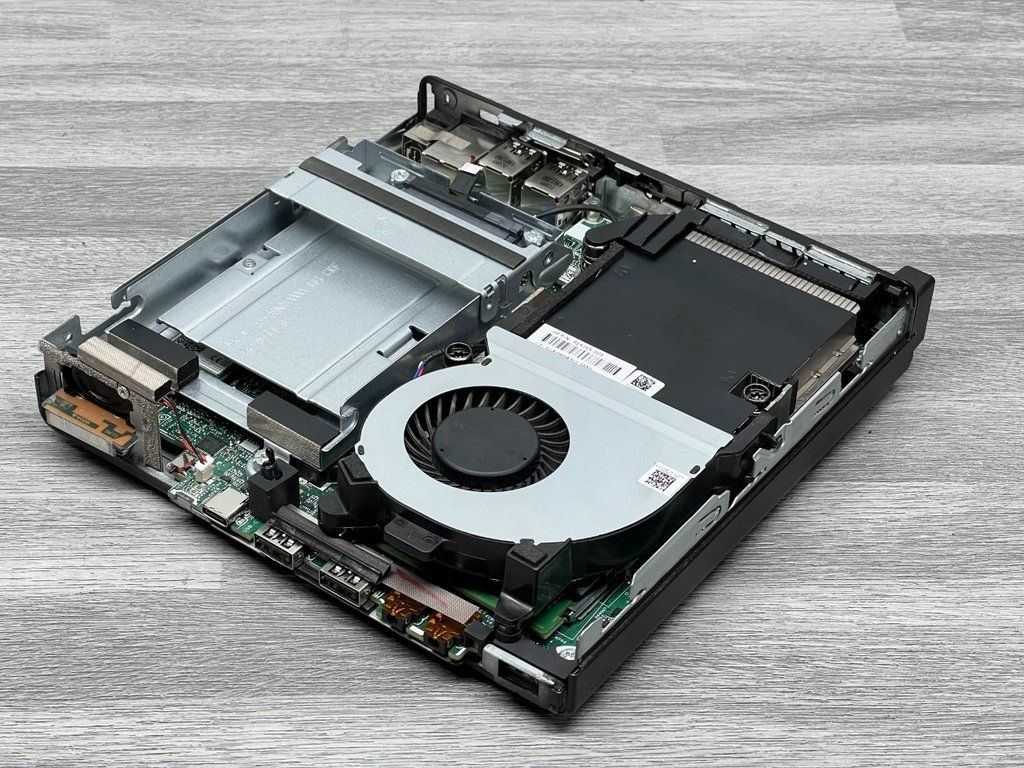 HP EliteDesk 800 G3 Desktop-Mini-PC (35 W) (Gebraucht) in Hochdorf für ...