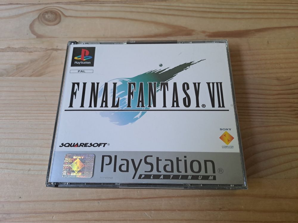 Final Fantasy VII 7 Platinum - mit FF 8 VIII Demo Disc PS1 (Gebraucht ...
