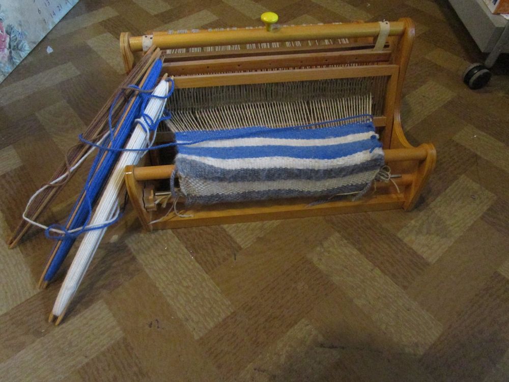 Webrahmen Holz 35,5 x 38 cm Höhe 20 cm (Gebraucht) in Bätterkinden für ...