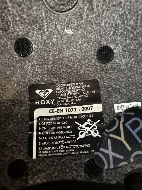 Roxy Skihelm mit Skibrille, Grösse(56cm) (Gebraucht) in Stadel für CHF ...