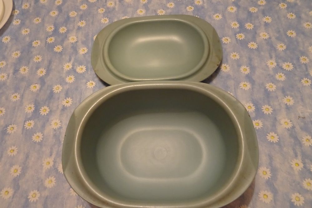 Tupperware Form Ultra Plus oval 3 lt grün mit Zusatzdeckel (Gebraucht ...