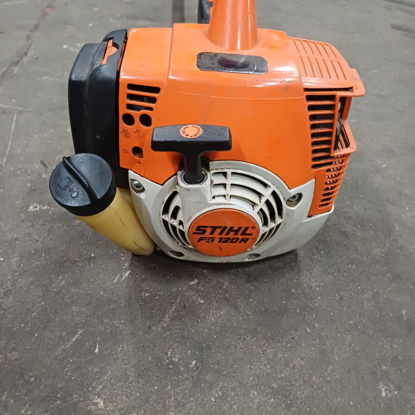 Freischneider Stihl FS 120 R (Defekt) in Rothenburg für CHF 115 – nur ...