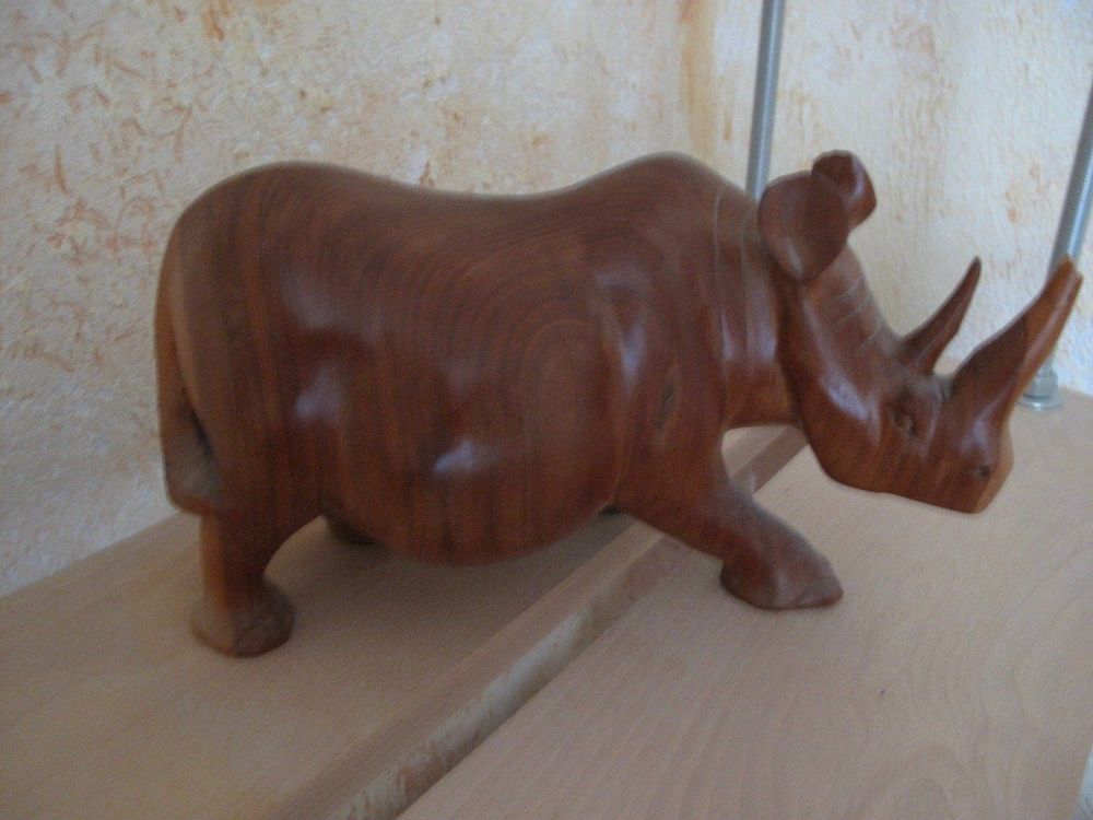 rhinoceros en bois (Gebraucht) in lossy für CHF 20 – mit Lieferung auf Ricardo kaufen